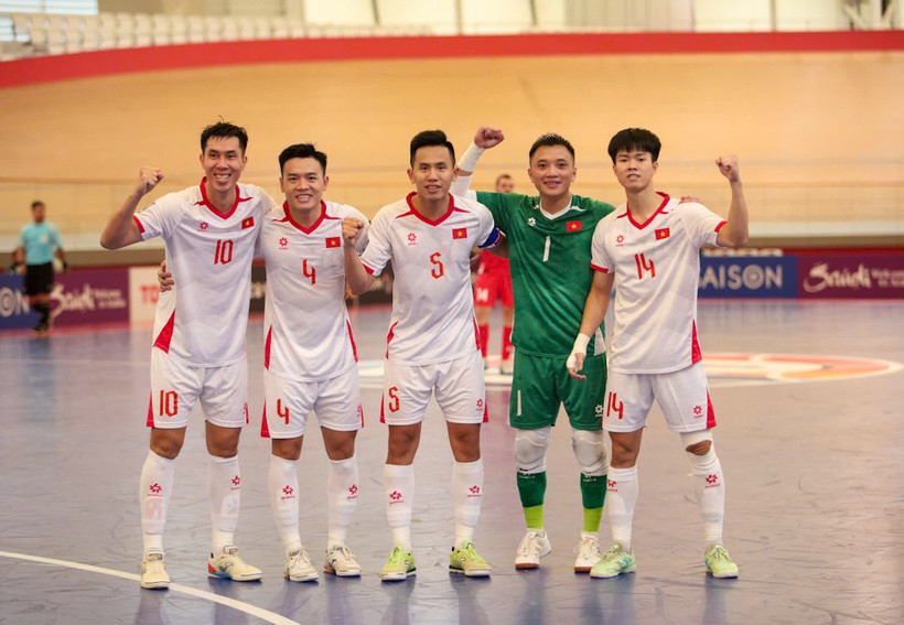 Đánh bại Liban, Futsal Việt Nam đặt 1 chân vào tứ kết Futsal châu Á ...